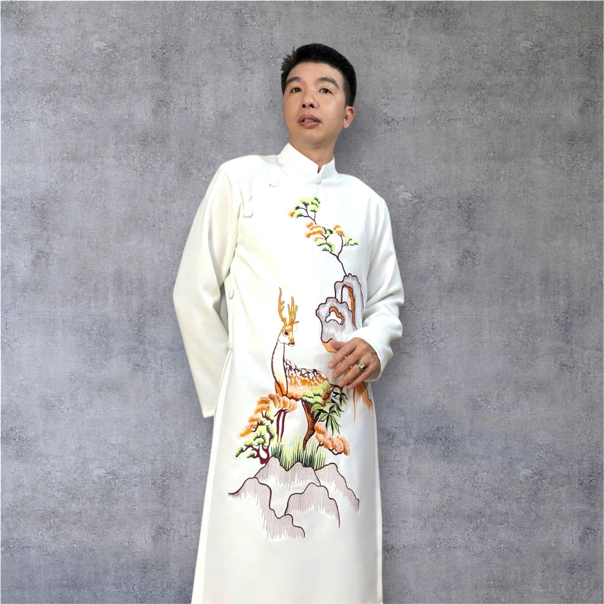 Ao Dai Men White Embroidered Deer | Vietnamese Traditional Outfit – Ao ...